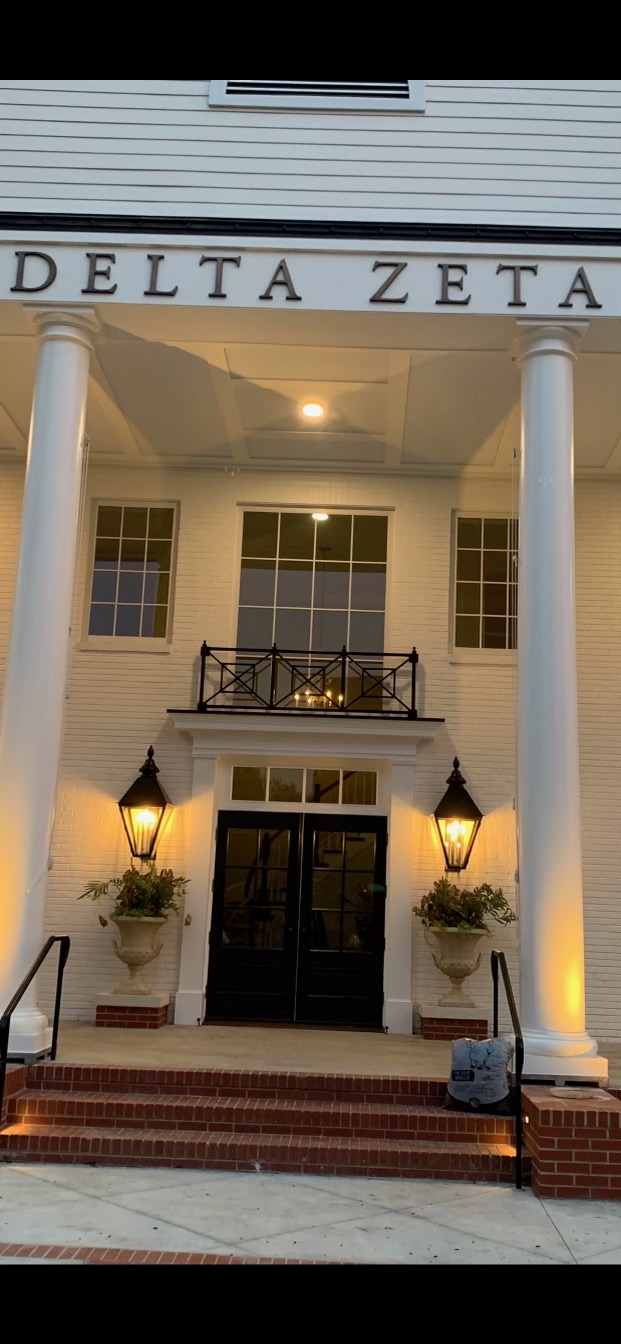 Featured House - Alpha Sigma - Florida State University - Delta Zeta
